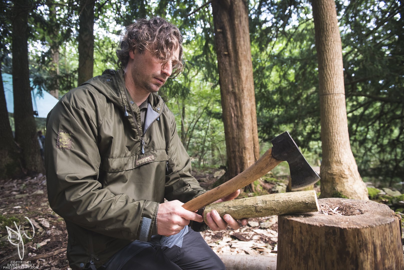 7 Best Bushcraft Axes Reviewed in Detail (Fall 2023)