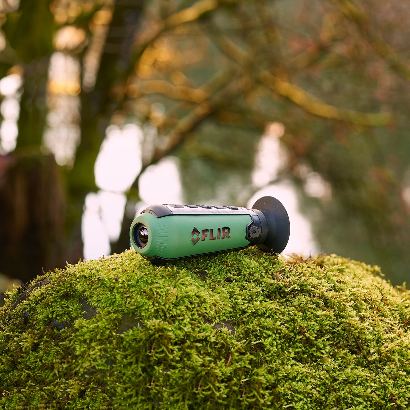 6 Best Thermal Monoculars Reviewed in Detail (Fall 2023)