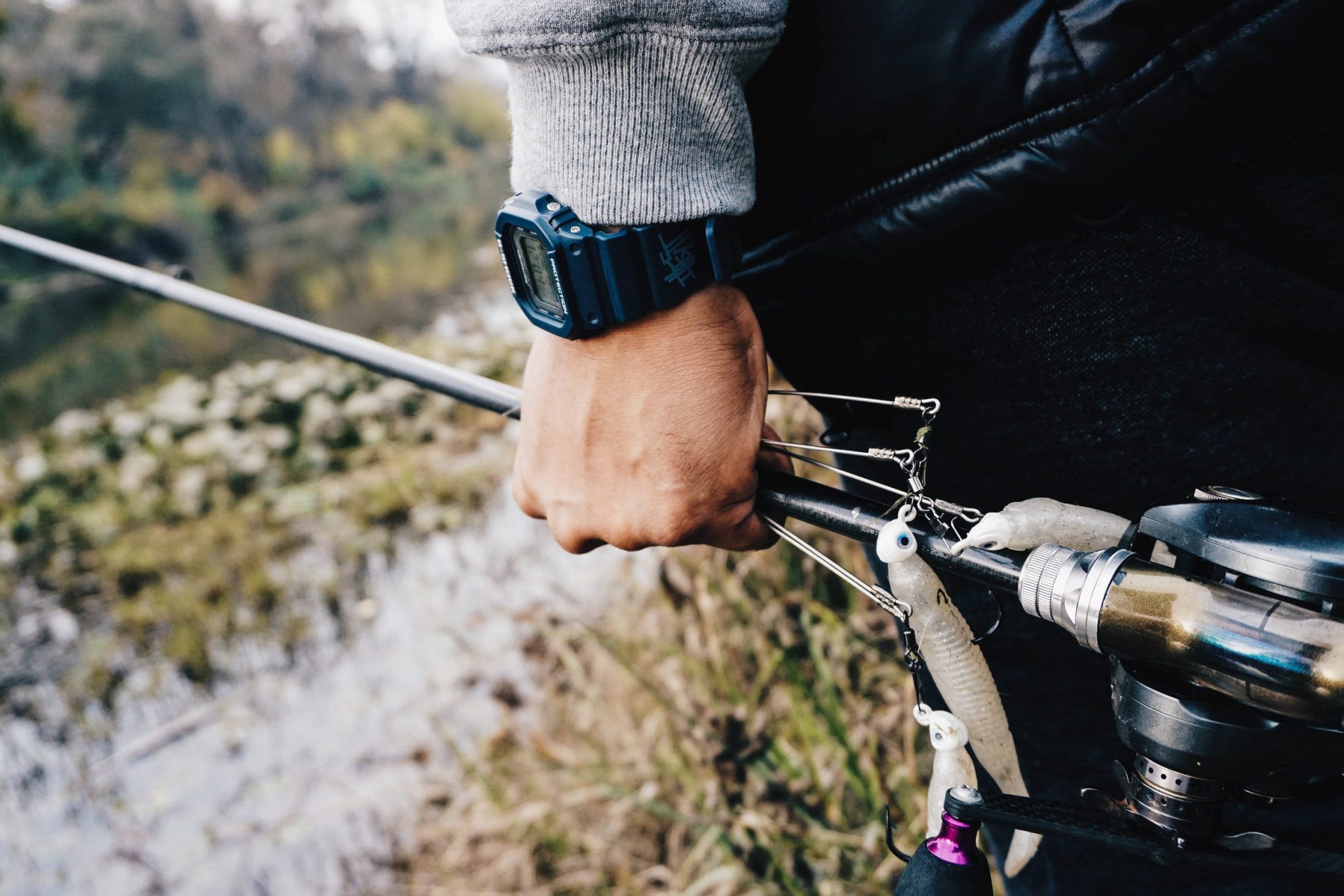 5 Best Fishing Watches Reviewed in Detail (Winter 2025)