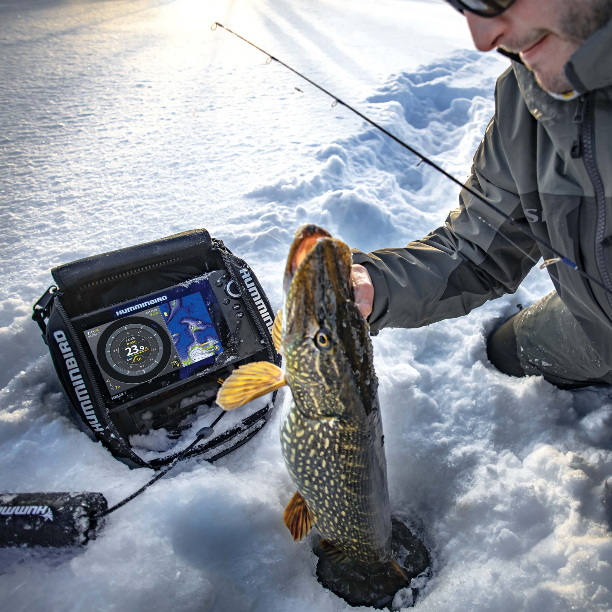 6 Best Ice Fishing Fish Finders Reviewed in Detail (Fall 2023)
