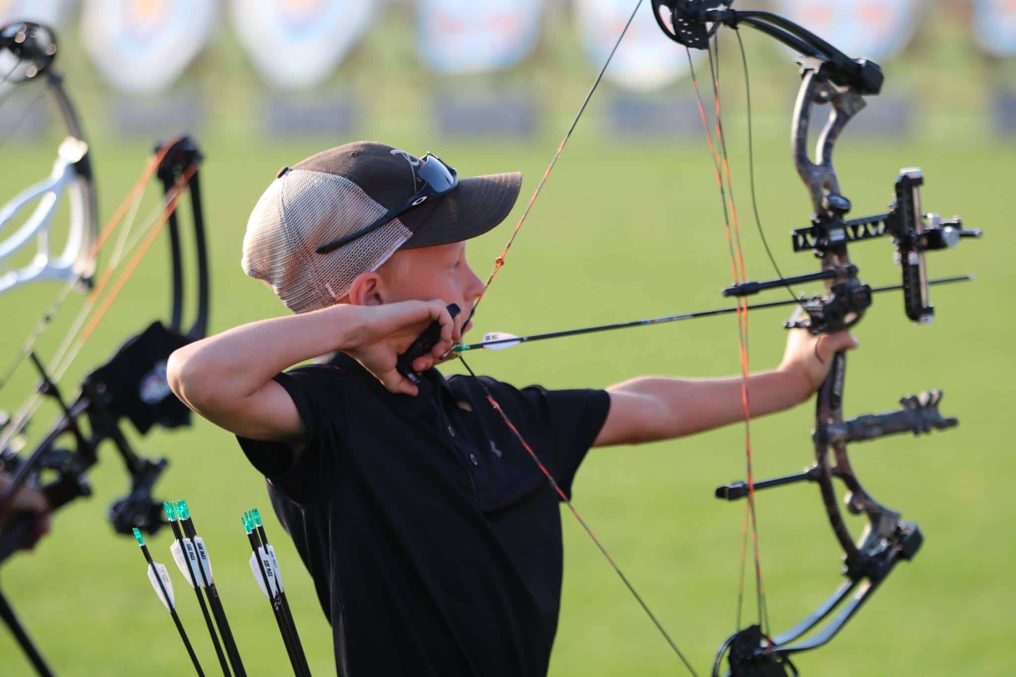 8 Best Compound Bows for Beginners Top Rated and Reviewed (Winter 2025)